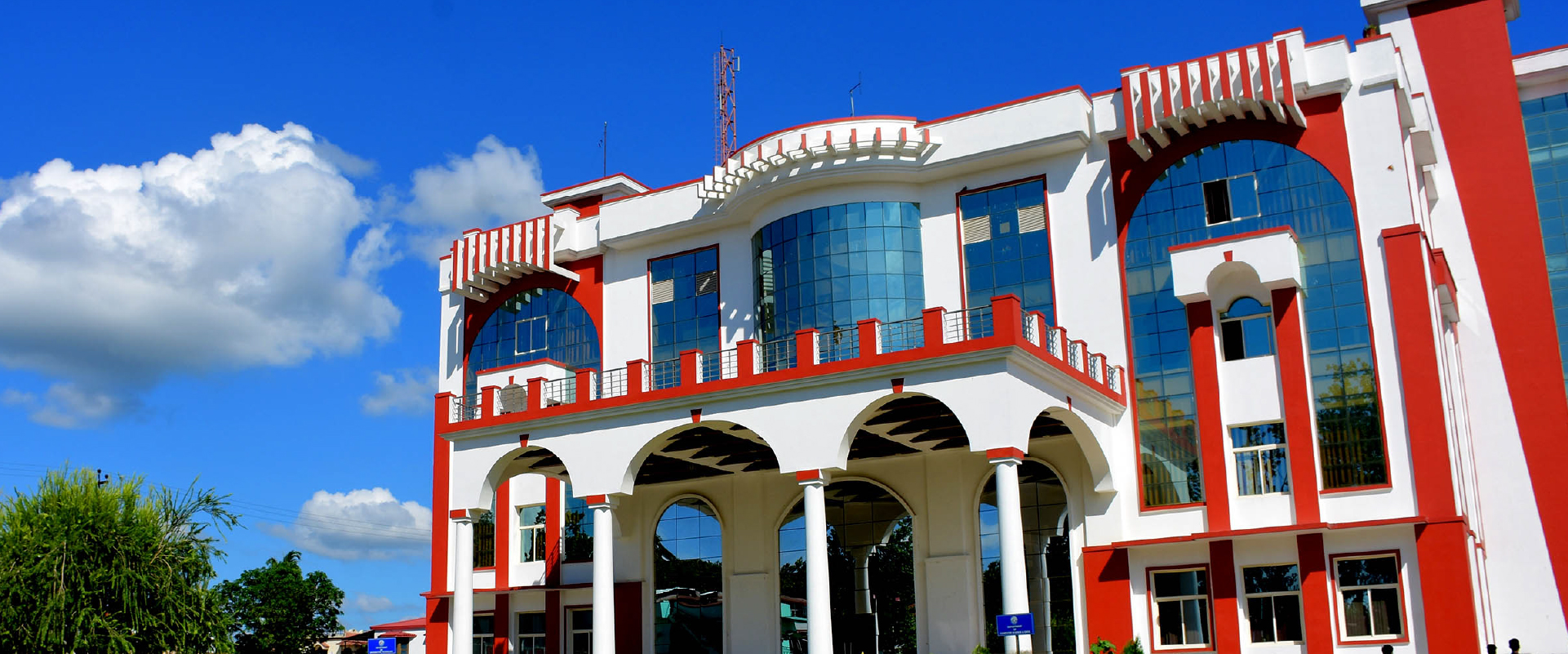 About Us - Graphic Era Hill University, Dehradun