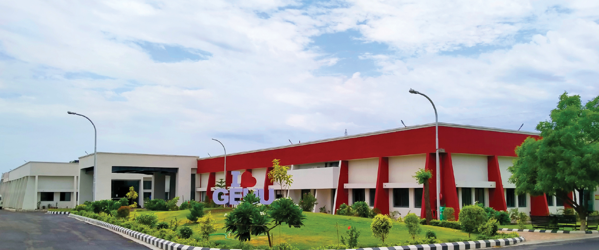 About Us - Graphic Era Hill University, Haldwani